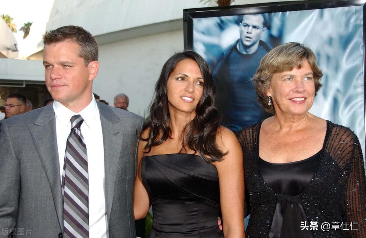 In "Bourne Shadow 2", how does the director design the protagonist's ...