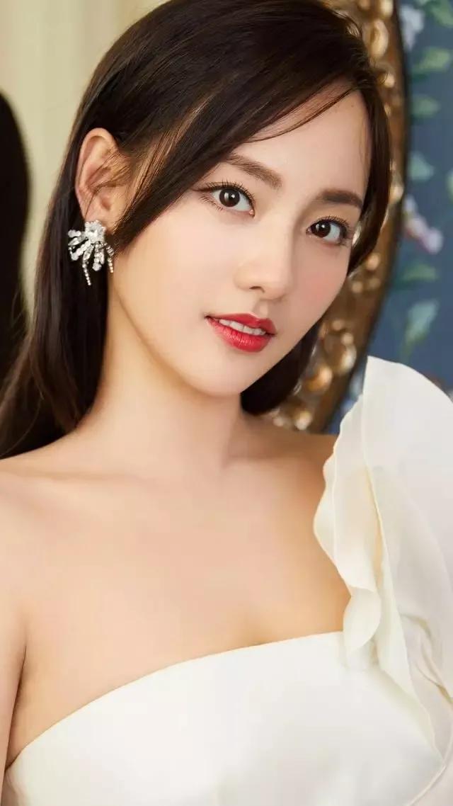 Zhang Jiani is very beautiful, but Huang Yaping is not pleasing in the ...