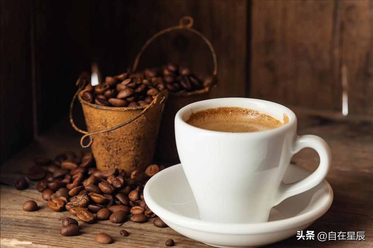 What is the difference between freshly ground coffee, instant coffee ...