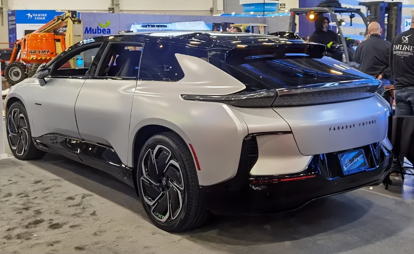 The account is only 29.8 million, and the delivery of FF91 has been delayed. Who is "paying" for ...