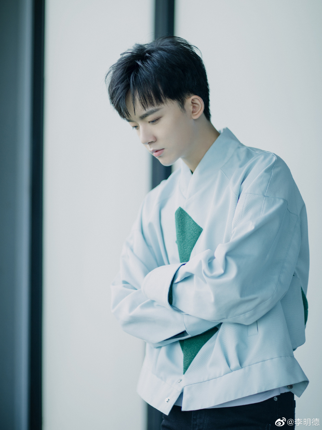 Li Mingde: "Dear, Loved" "97" actor, full of vitality and sunshine - iNEWS