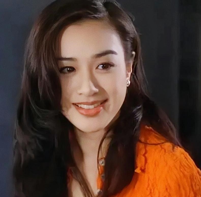 Also as beautiful as a muse, but like Hong Xin is a fool in love? - iNEWS