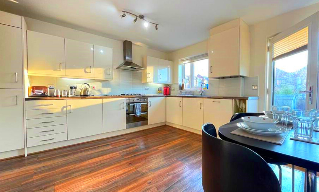 105 square meters of three-bedroom to four-bedroom, to meet the happy ...