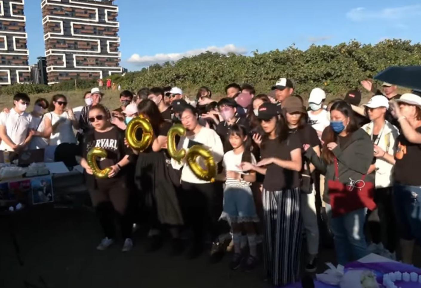 Coco Lee memorial meeting exposed fans crying into a sea of tears, she ...