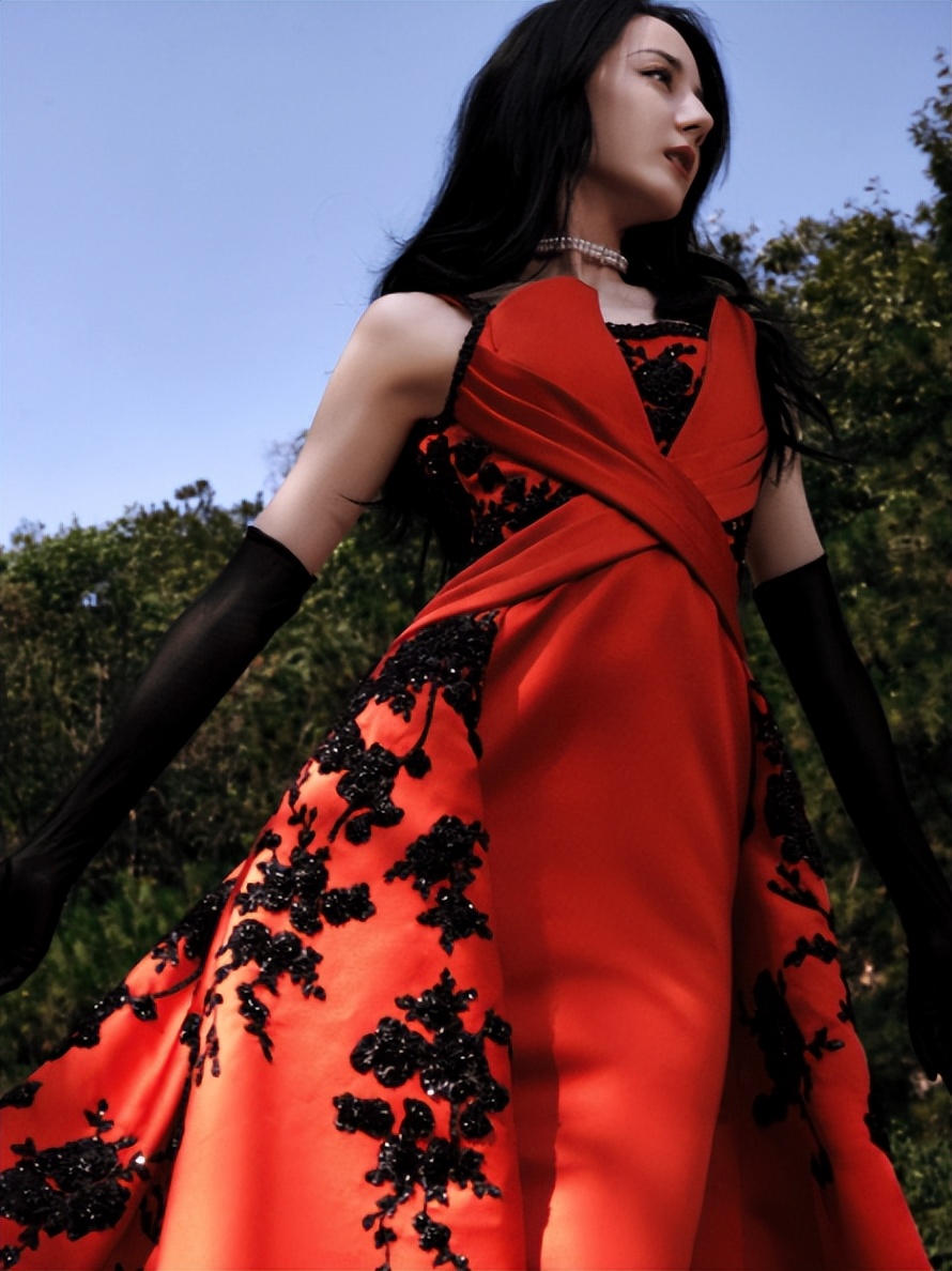 A group of beautiful photos of Di Ali Gerba exposed - iNEWS