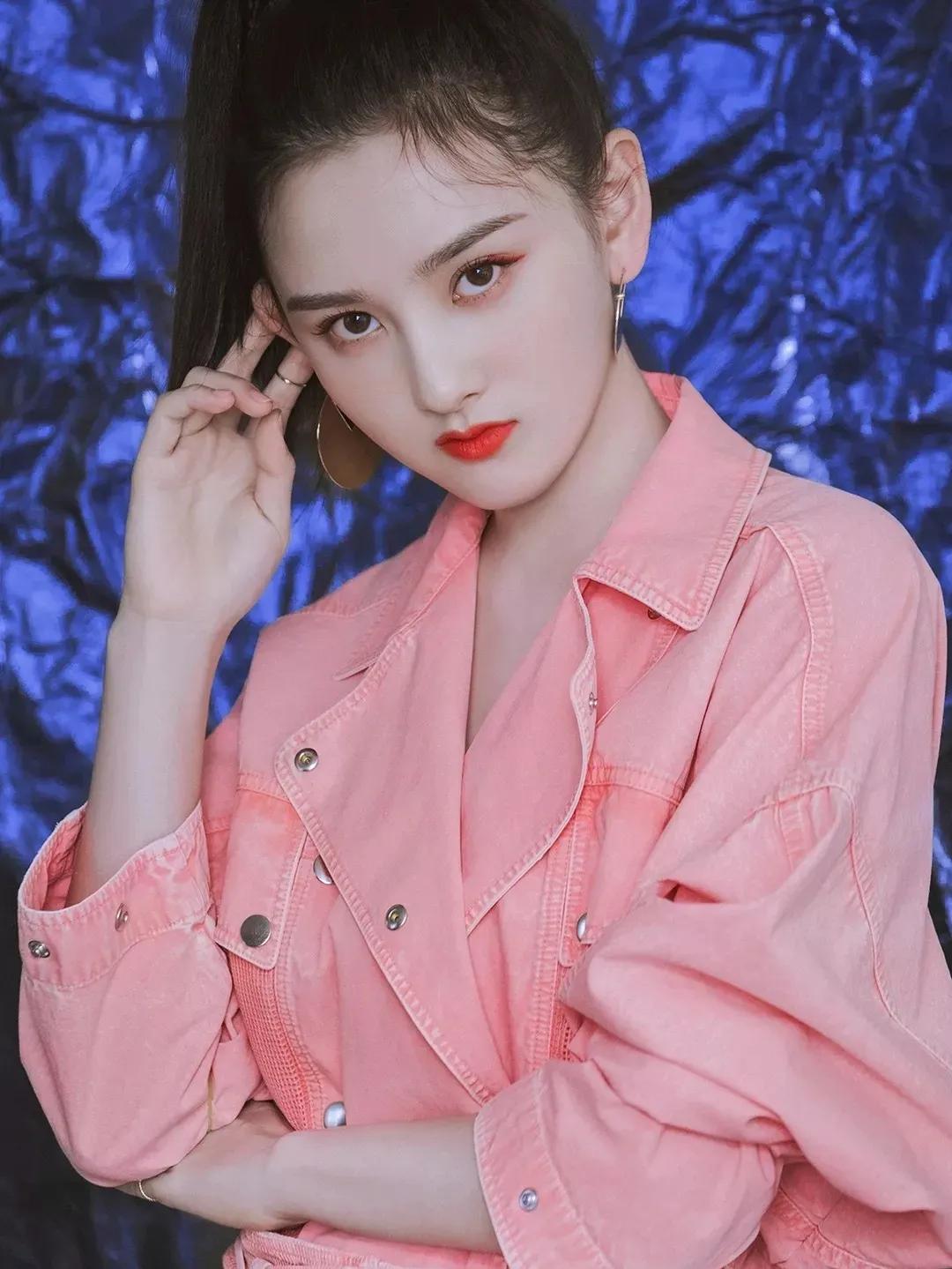 Song Zuer wallpaper collection - iNEWS