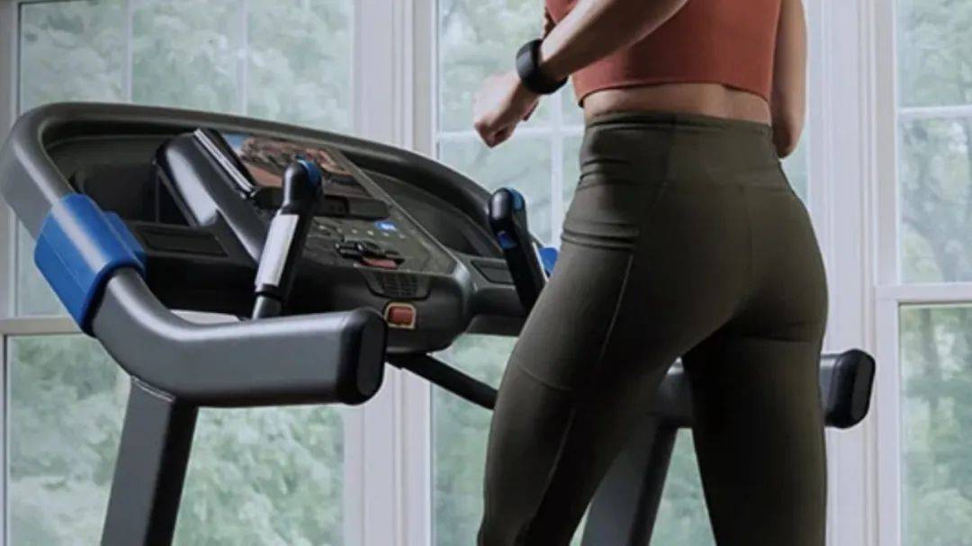 Why does my back feel uncomfortable when I use a treadmill to exercise ...