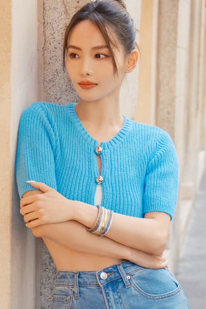 Is Li Qin's new drama a love brain? Not only her, but also Zhang Jiani ...