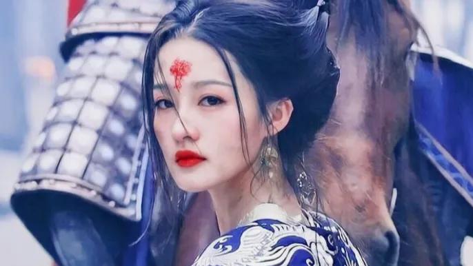 Netizens on the hit drama "The Road to Life" have mixed reviews of Liu Qiaozhen played by Li Qin ...