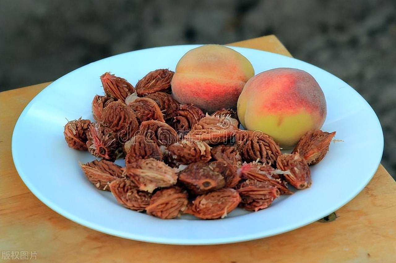 Peach kernels also have these effects, did you know? - iNEWS