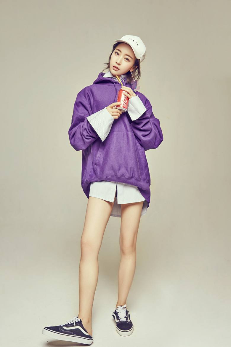 Mingyang Entertainment—Beauty Star—Fei Weini - iMedia