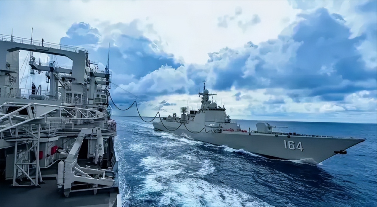 CCTV reported that a certain destroyer detachment, the Dalian ship, etc ...