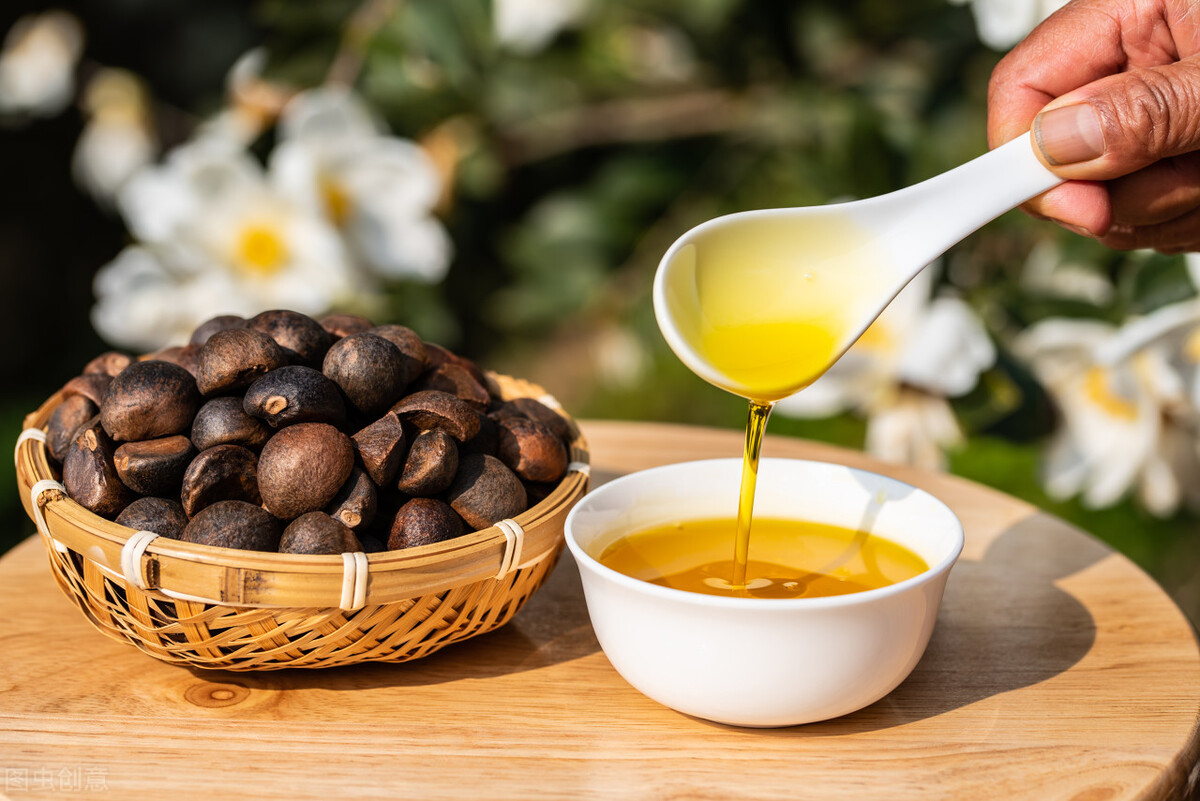 On the frost days of those years, we went up to the mountains to pick ...