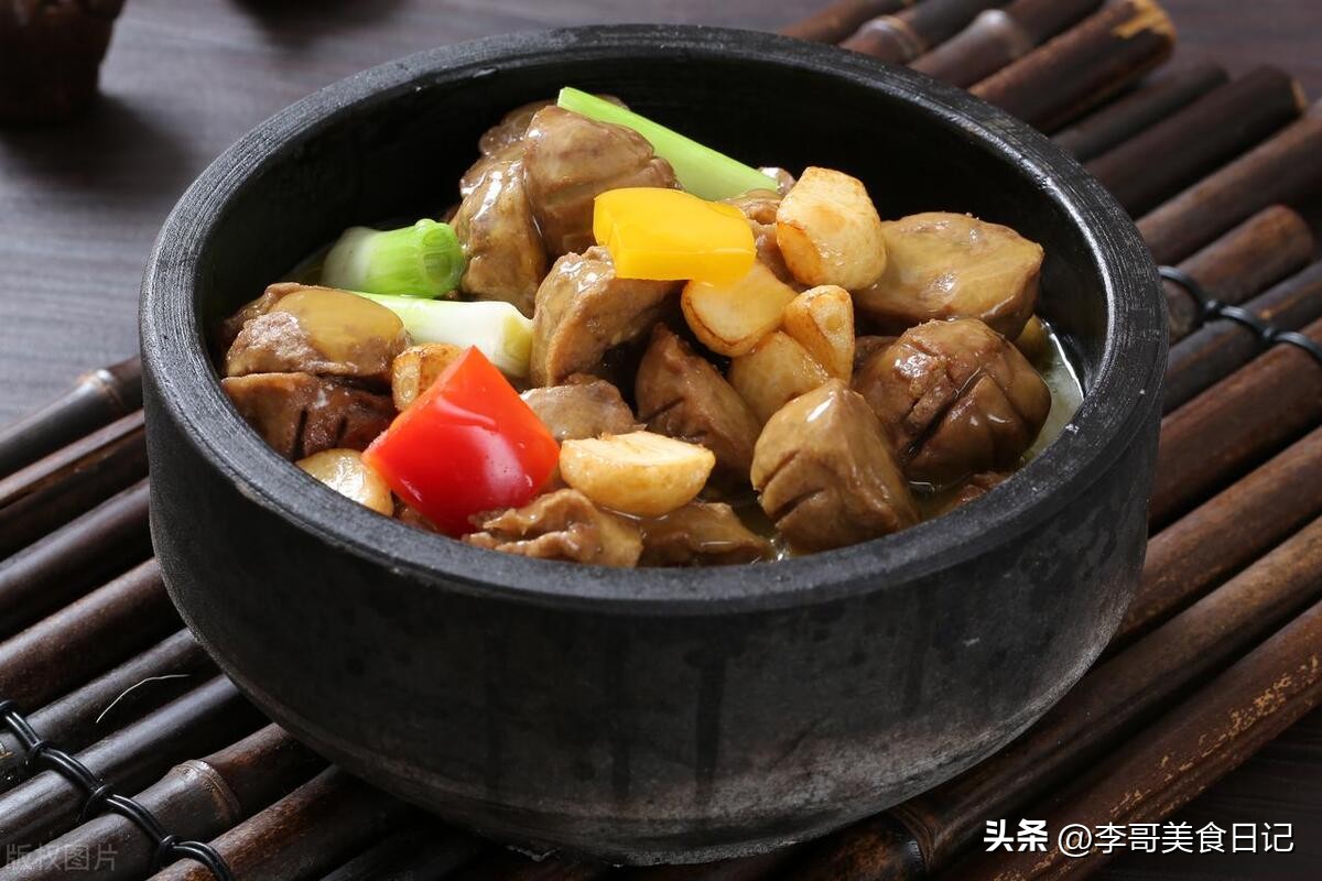 Nutritious and delicious cold beef balls, the taste is springy and ...