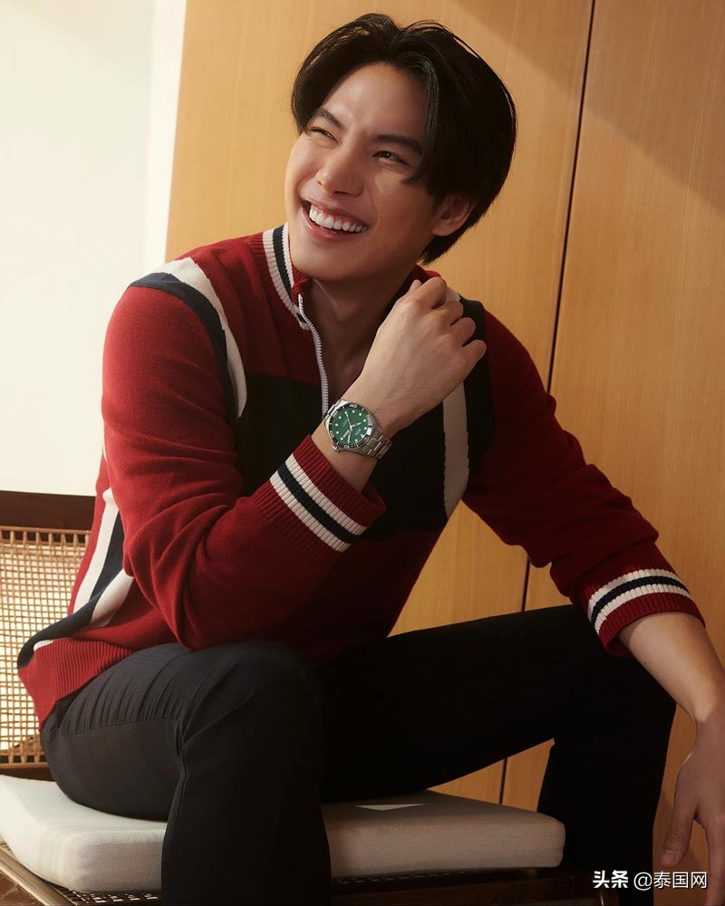 Thai star Max breaks up with Mook - iNEWS