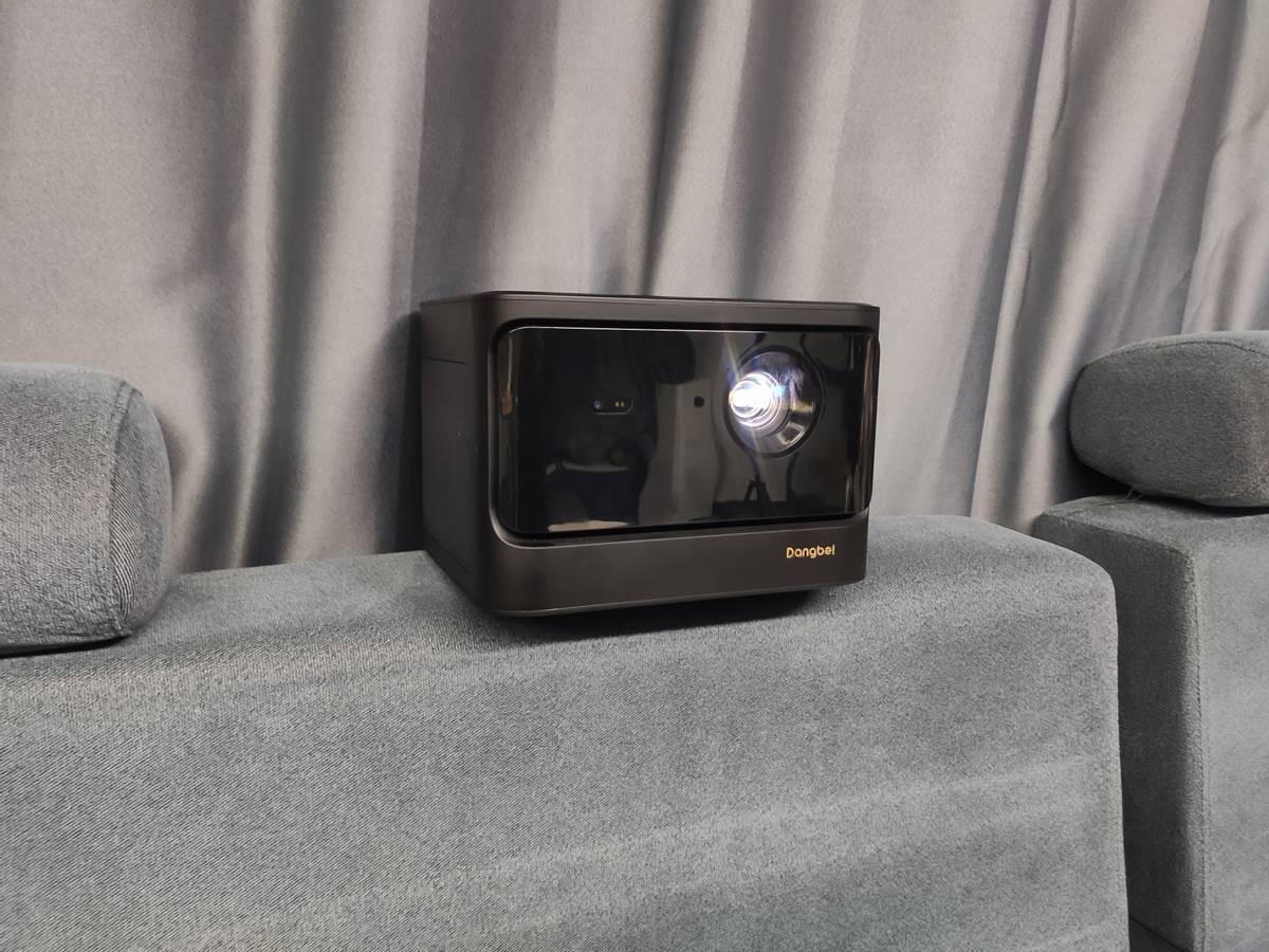 2023家用投影儀CVIA亮度排行榜，CCB流明和CVIA流明怎麼計算 ？ - 資訊咖