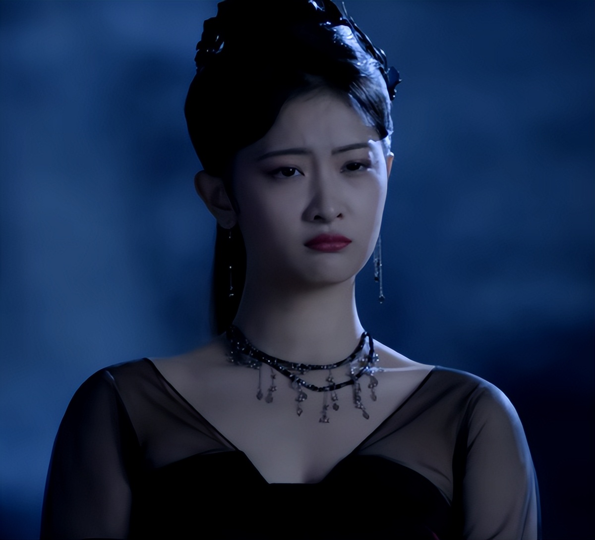 Starfall Congealed into Sugar: Remember Wang Ruoxi, although the role is like a relationship ...