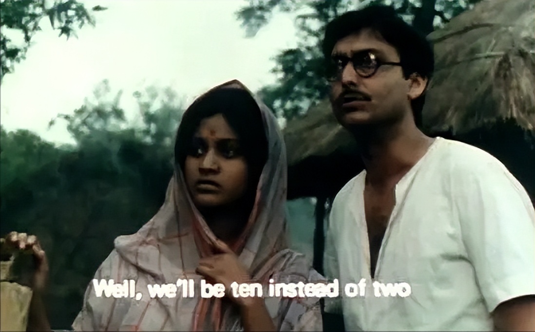 The Indian film "Distant Thunder" resonates with the audience through a ...