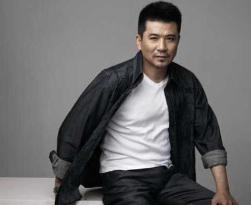 Sun Chun, an old drama player: married his first love Fu Lili, married ...