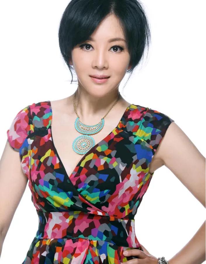 Liang Li, some beautiful photos - iNEWS