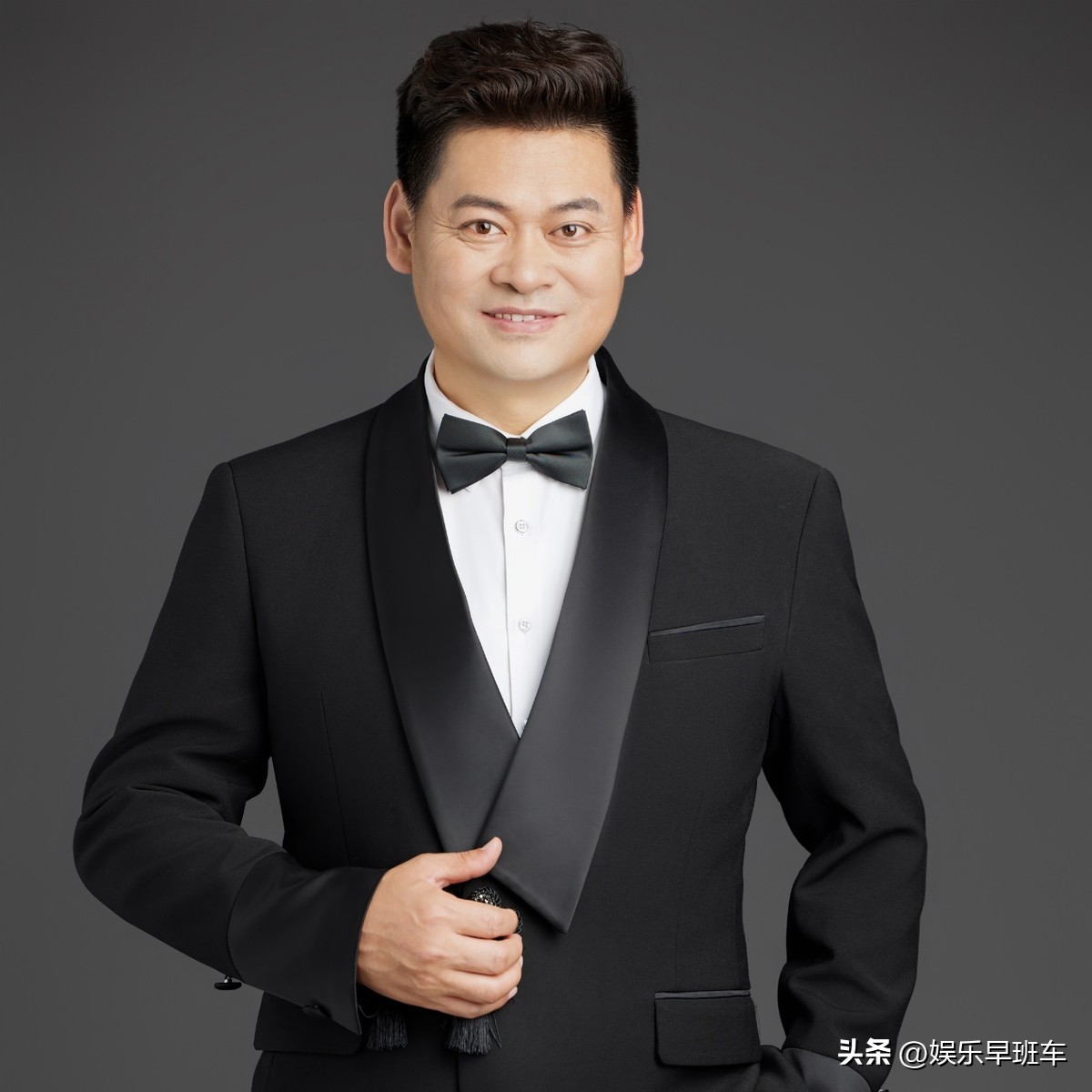 Tenor Liu Xin releases new single "A Lovely Rose" - iMedia