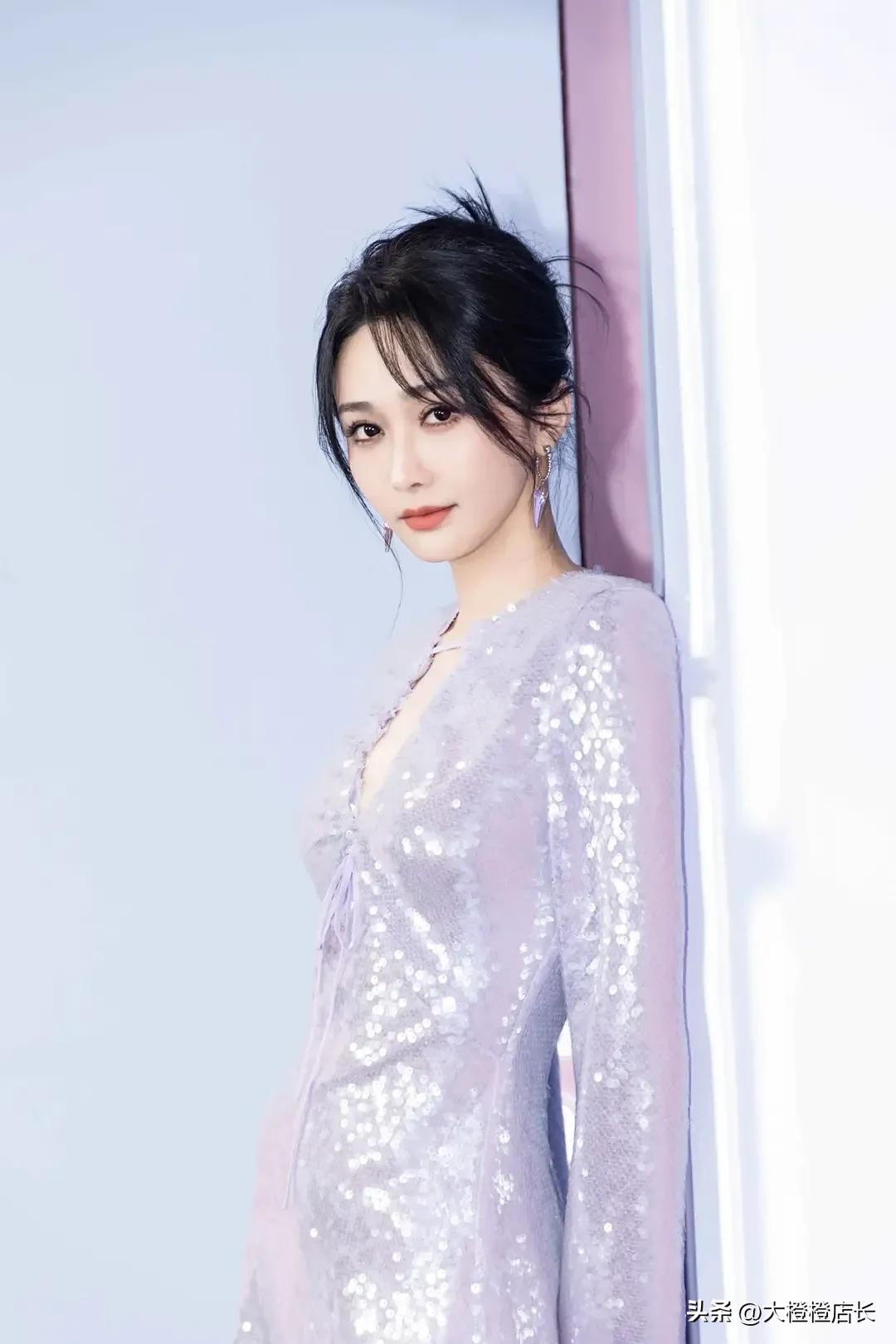 Share pictures - temperament goddess Chen Bing - iMedia