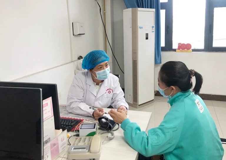 "Aid Xinjiang Chronicle" Xu Xiaohui: Three years of aid to Xinjiang, a ...