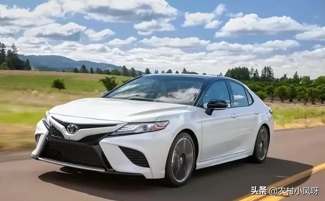 Ye Kaiwei, the most beautiful car model - iNEWS