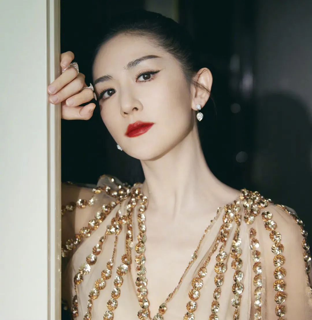 Wang Yibo, Qi Meihe, Zhang Jie, Xie Na, Xi Mengyao, Li Xiaolu, "Longing ...