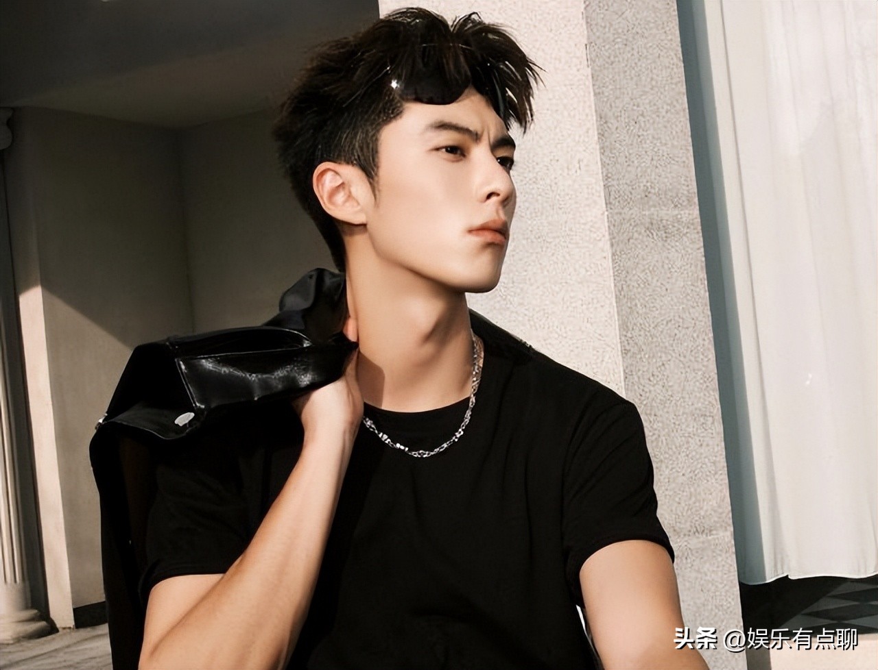 "Ancient puppet ugly man" turned into a "beautiful man", is Wang Hedi ...