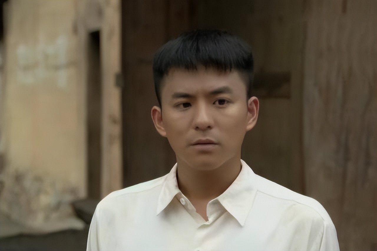 "The Mountains and the Seas" Lei's family is three happy, and Zhong ...