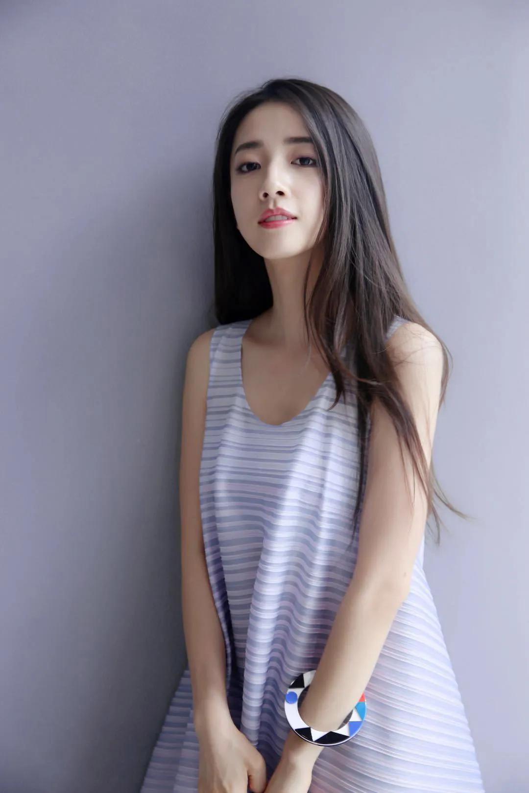 Ma Mengwei's beautiful pictures - iNEWS