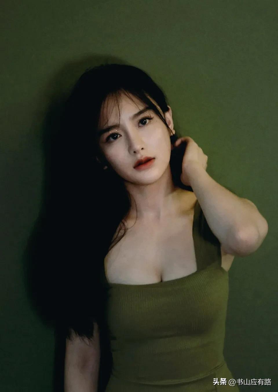 Nan Sheng: What does the beautiful girl who is the originator of the Internet celebrity look ...