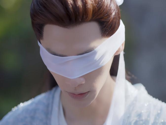 Till The End Of The Moon: Ming Ye pretended to be blind in order to be ...