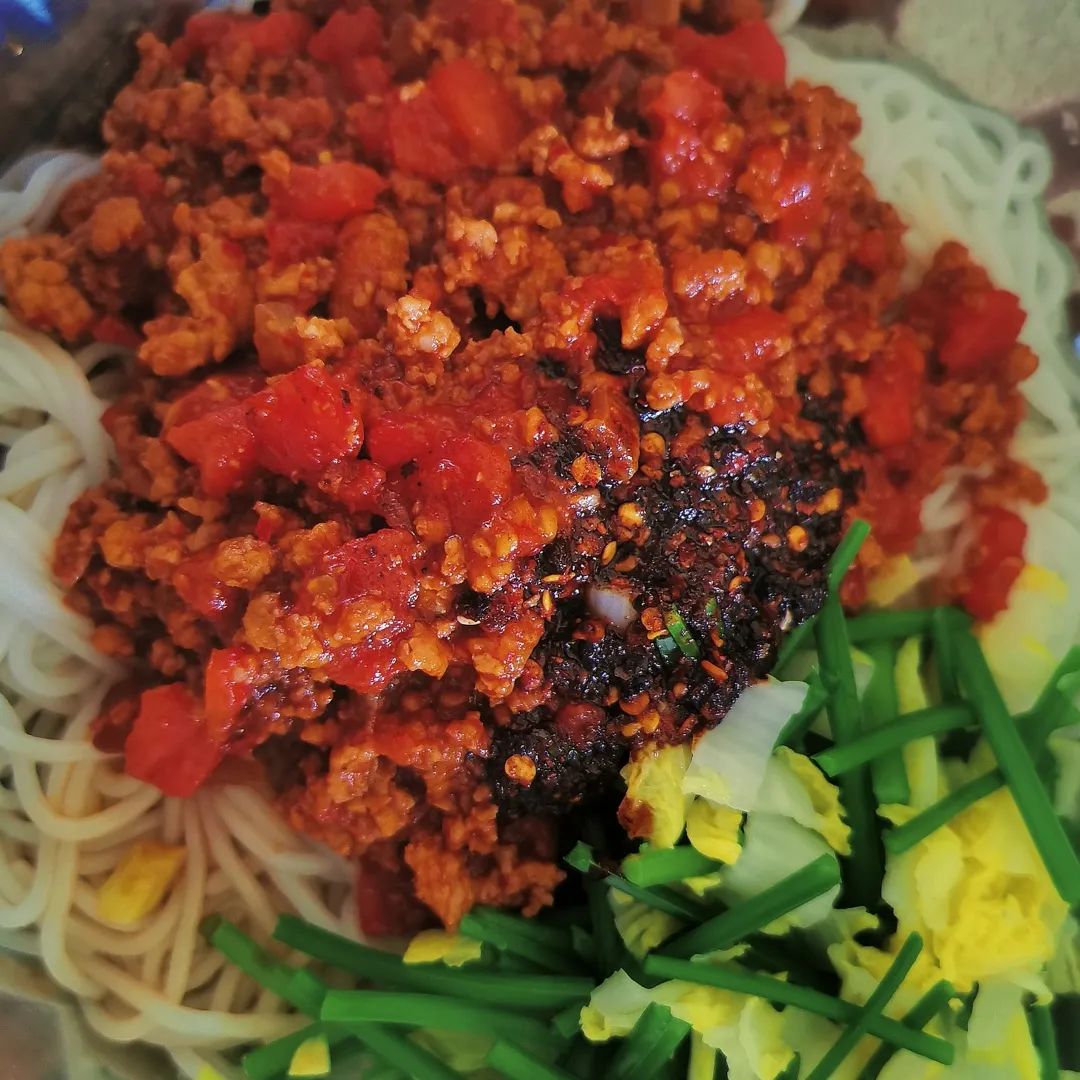 I found a crazy Mengzi to teach me how to make rice noodles - iNEWS