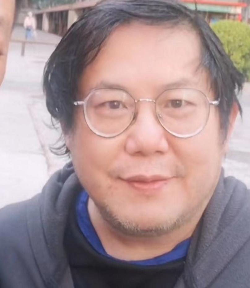 Well-known singer Xiong Tianping rarely shows up. He was accused of ...