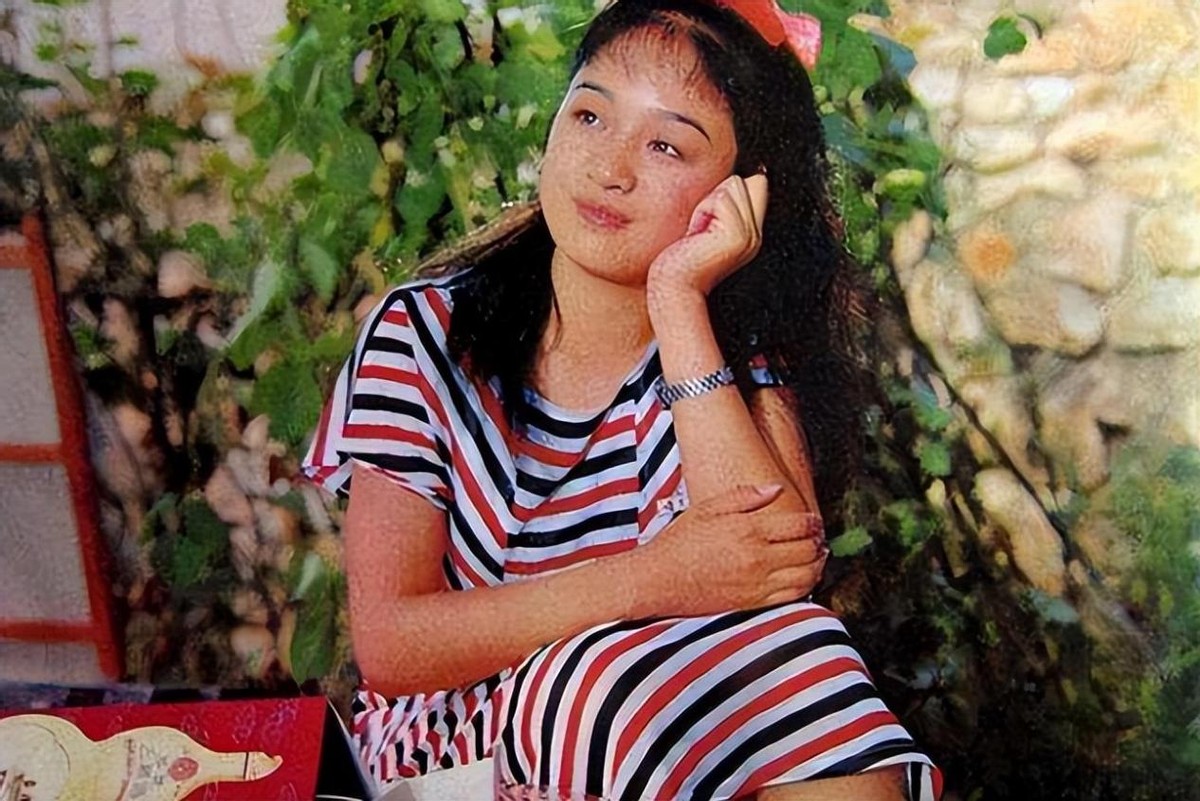 Young love can't bear the gossip, how can Li Muhua have the heart to let Wu Yujuan bear it alone ...