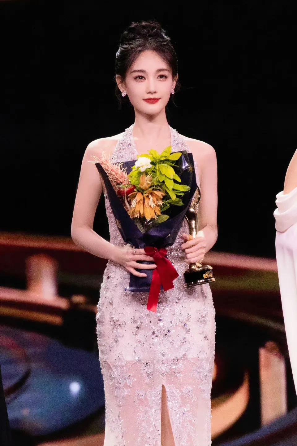 3.26 Atlas Zhang Zining Li Yitong Ouyang Nana Xu Kai Wanxi Yu Shuxin Lu ...