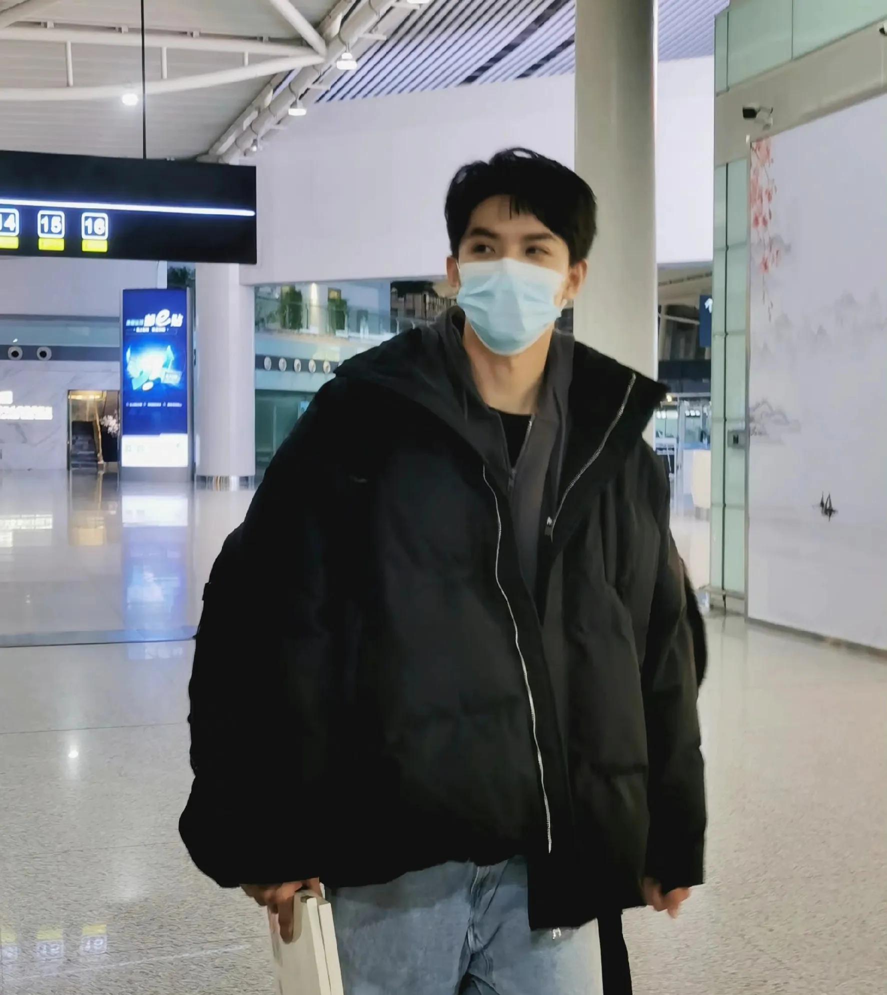 Starring Zhou Junwei - After I Met You - iNEWS