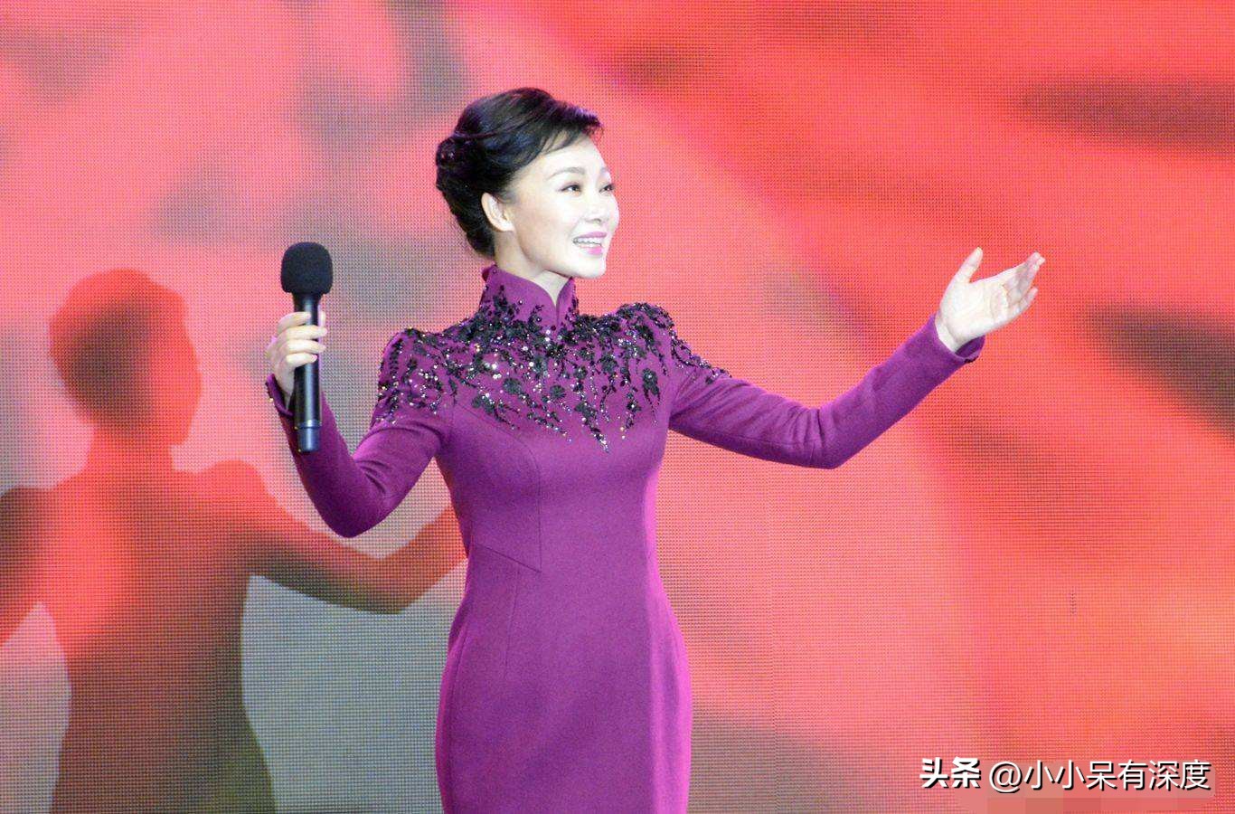 Lu Wei has given birth to three children?A recent photo of singer Lu ...