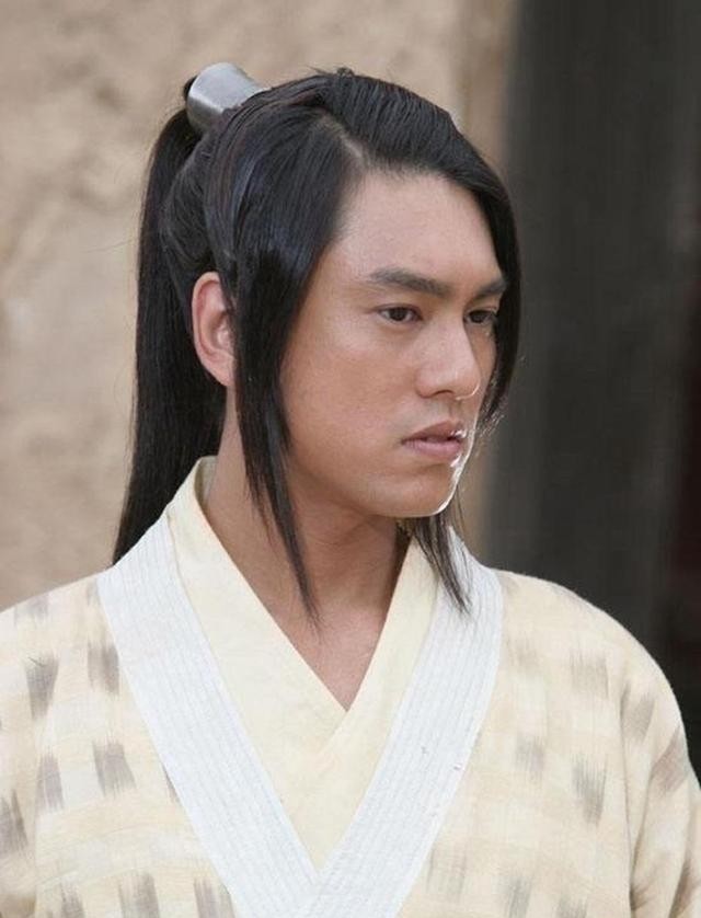 Gu Long was a master of naming. He came up with three good names that ...