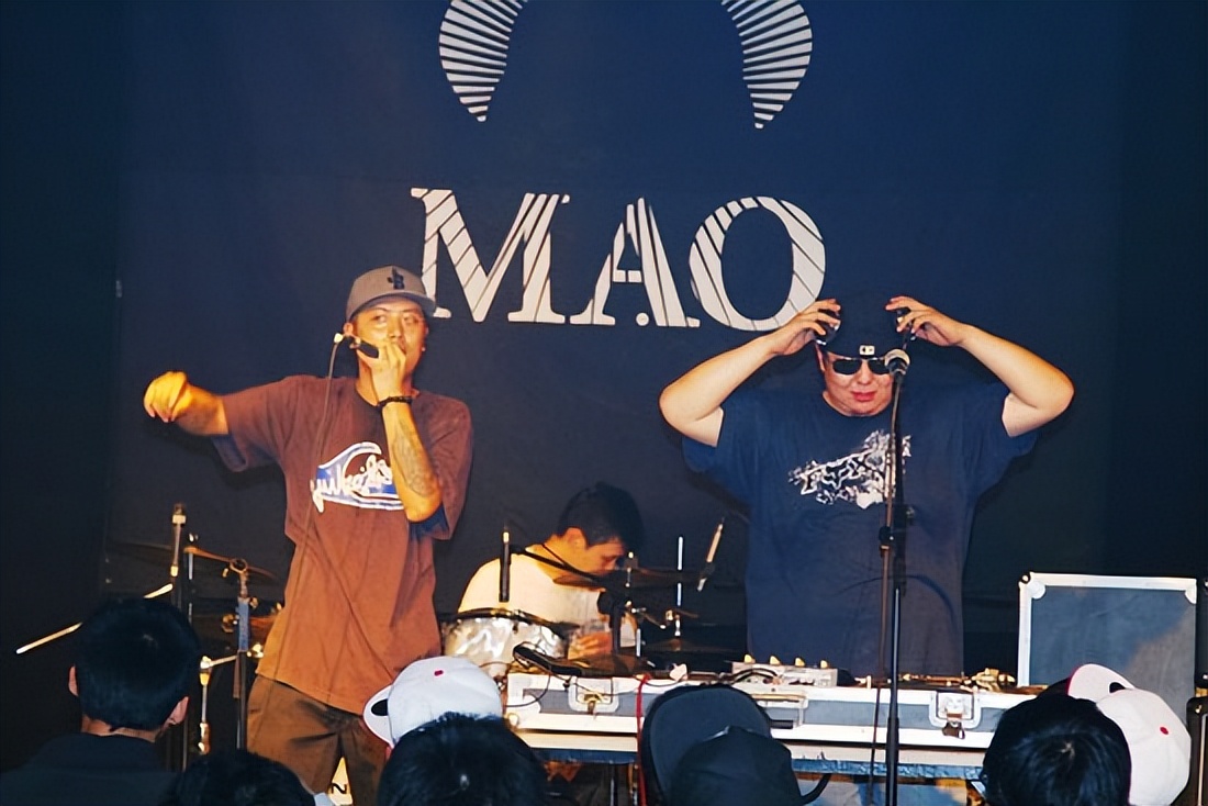 The change of singing subculture style, and the relationship between ...