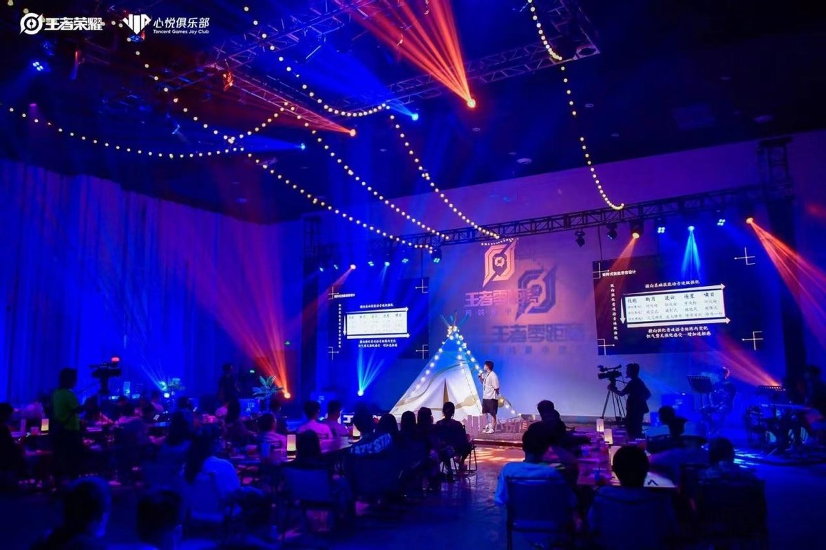 The king's zero distance scene is too lively!Multiple planners interact ...