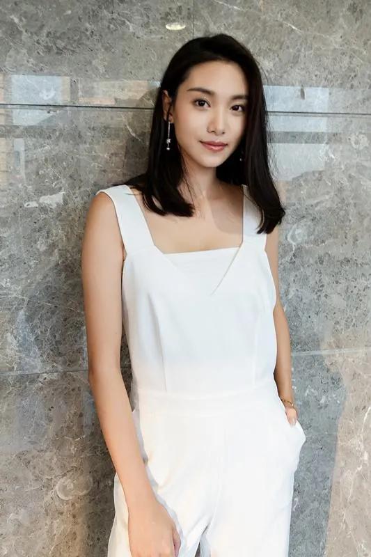 Wang Jianing's beautiful picture - iNEWS