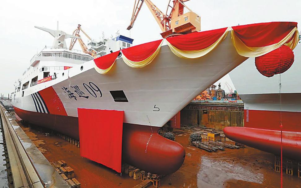 The domestically produced 10,000-ton giant ship rushed to the South ...