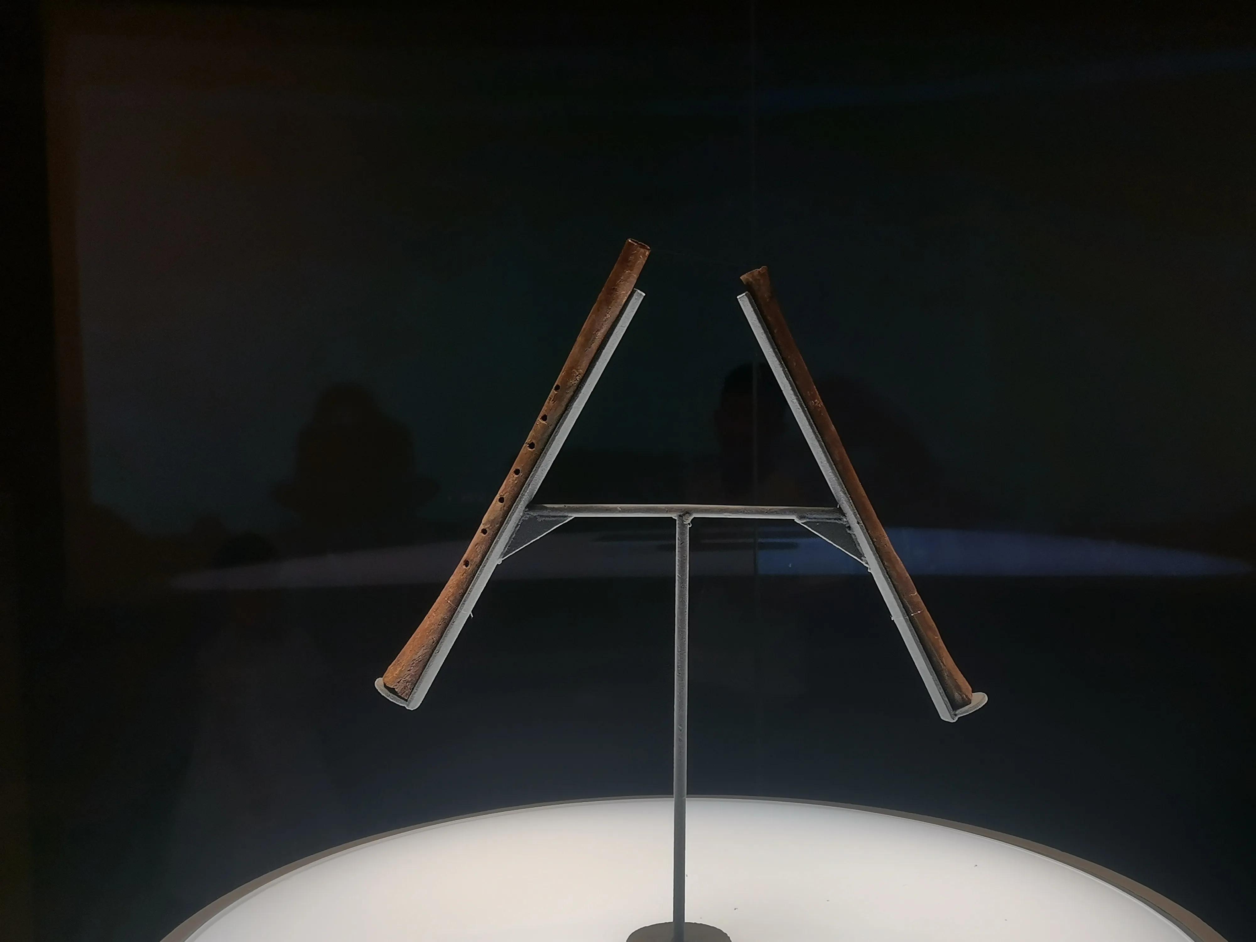 The 7-hole bone flute in Jiahu opened my mind and traveled through ...