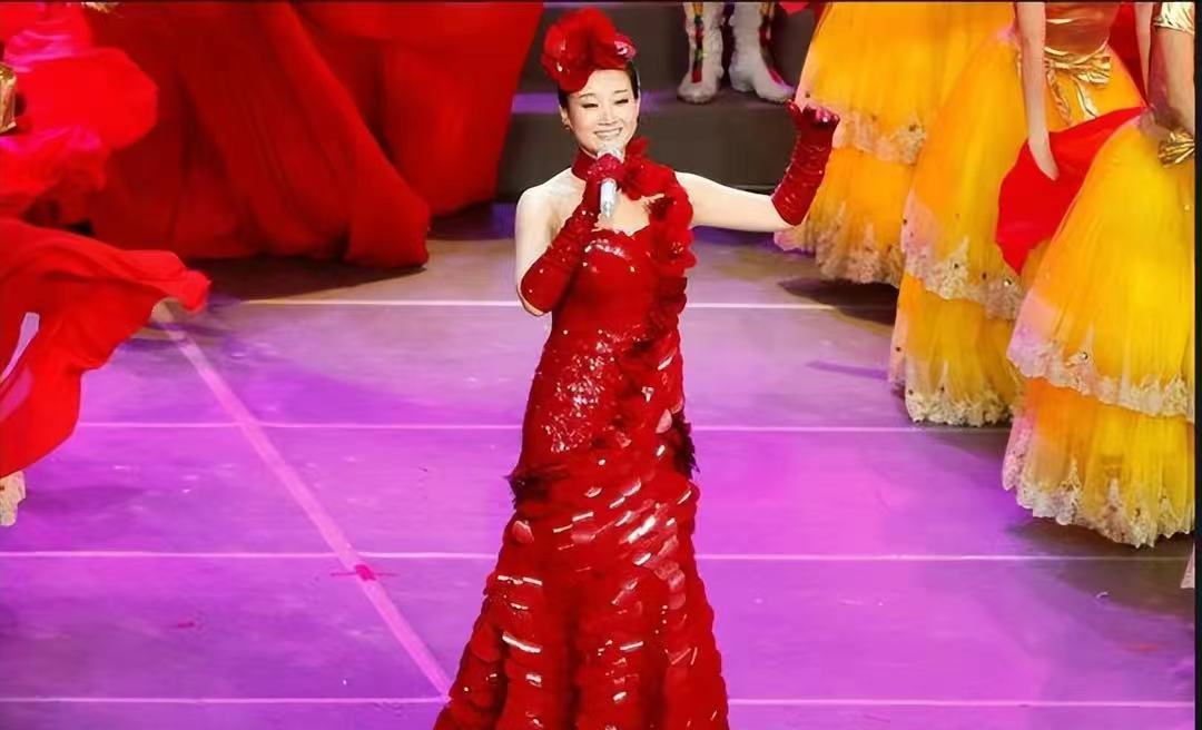 After attending the Spring Festival Gala in 24 years and disappearing ...