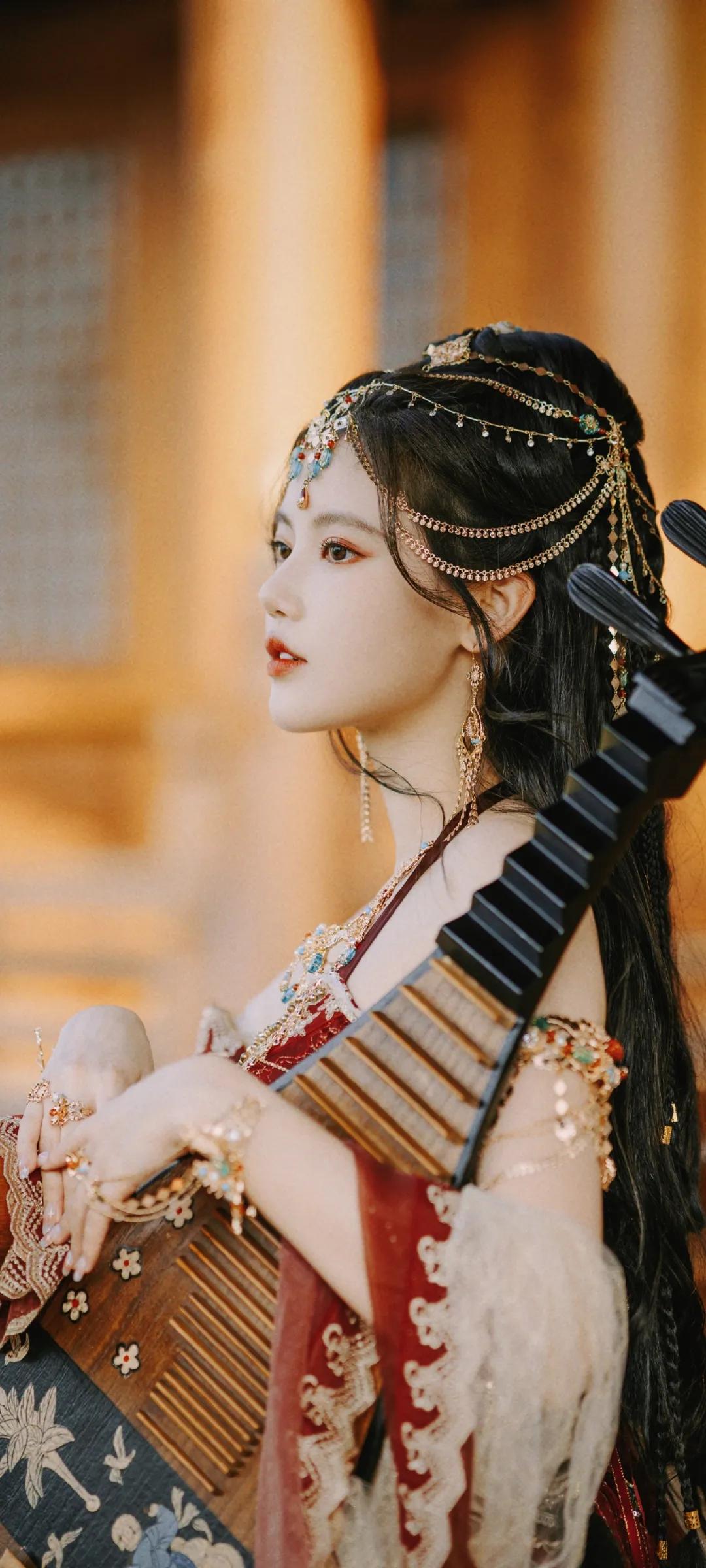 Tianxuan Ancient Costume Wallpaper ~ Sun Zhenni - iNEWS