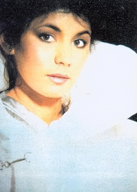 Female Guam Kimberley Santos - iMedia