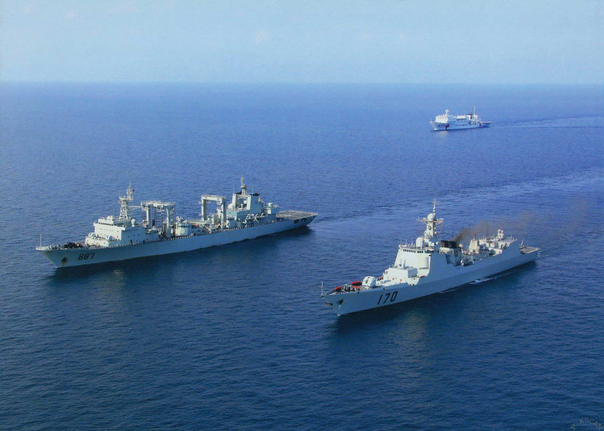 Cruiser, destroyer, frigate, what is the difference? And why is it ...